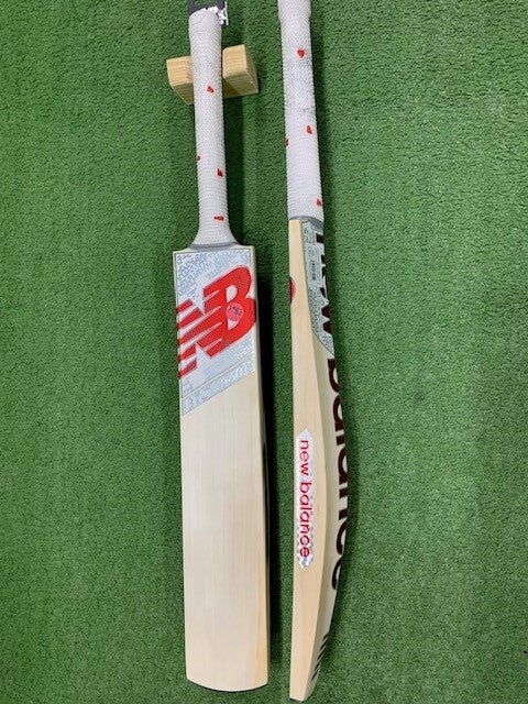 Junior Bats (EW) | Revo Cricket